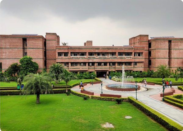 Moksha-Innovision’24: NSUT's Annual Cultural Fest